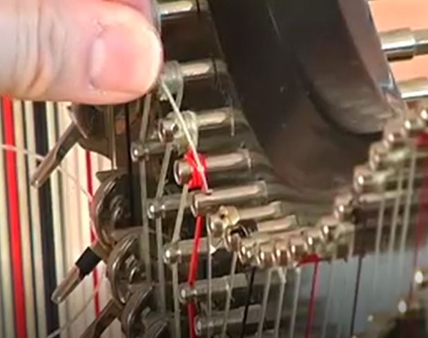 Setting up a String Replacement Schedule | Moss Harp Service